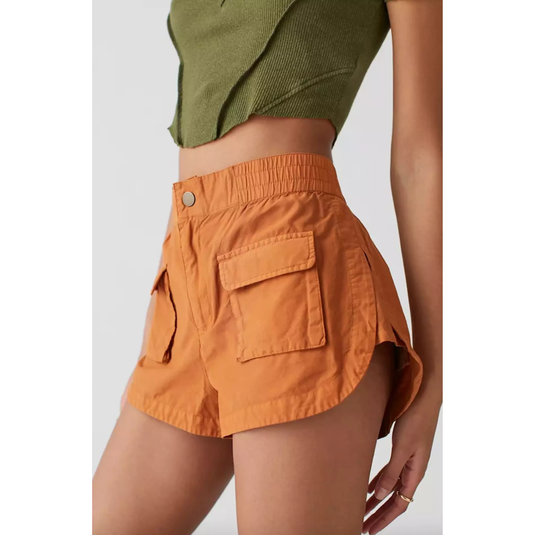 Aqbad ix-Shorts tas-Sajf Tiegħek Mill-Urban Outfitters Waqt li jkunu għall-bejgħ 9295_6