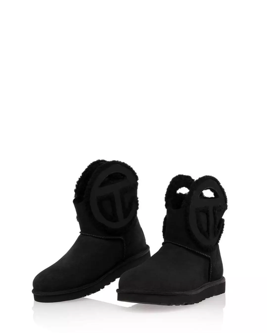 En Telfar x UGG Restock er endelig her, plus nogle nye udgivelser